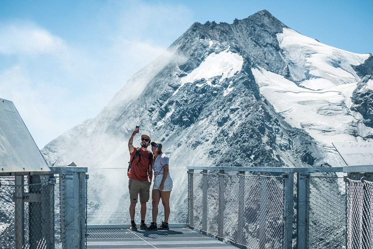Glaciers : où observer ces géants de glace en famille
